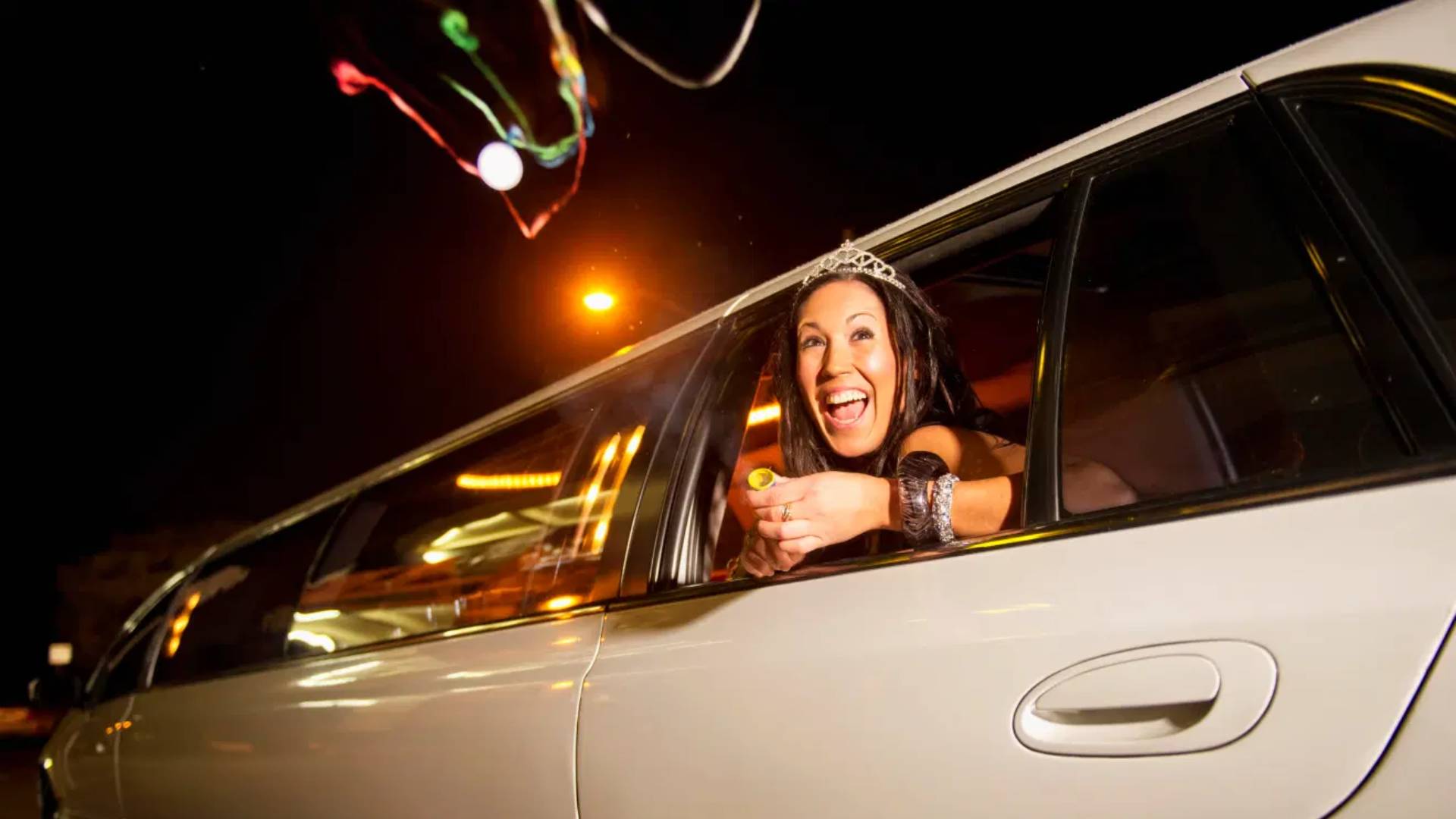 Limusinas: Lujo y confort sobre ruedas » Conociendo Mas Con Gladys